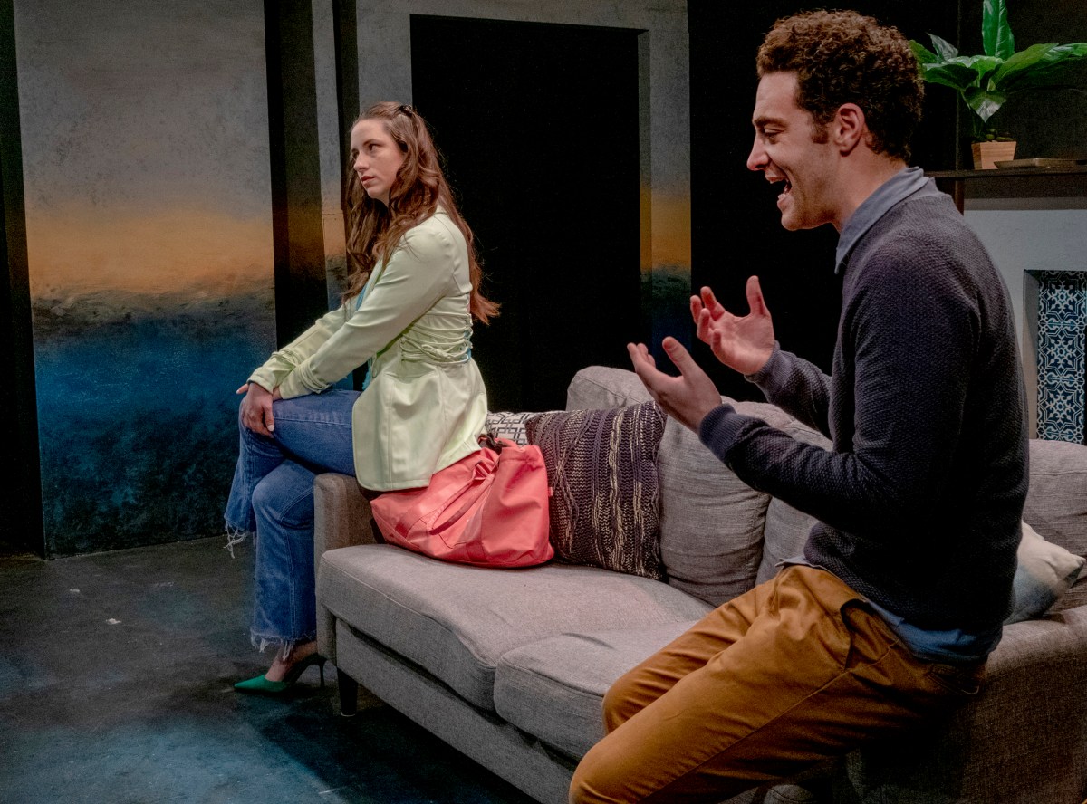 Review: THE WHISTLEBLOWER at Theater Wit – Rachel Weinberg Reviews